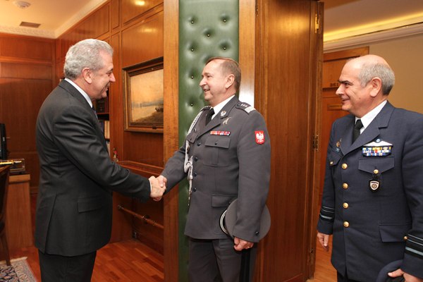 Meeting between the Minister of National Defence Mr. Dimitris ...