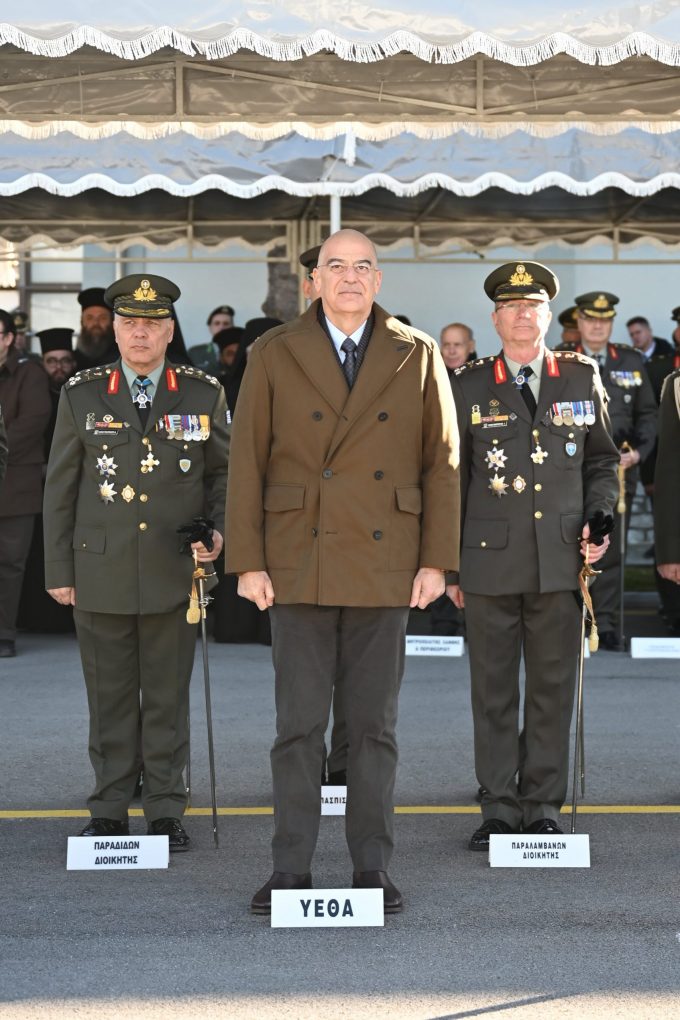 Παρουσία ΥΕΘΑ Νίκου Δένδια στην τελετή παράδοσης - παραλαβής Διοικητή Δ ...