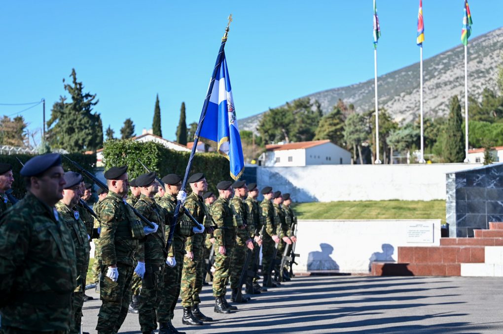 Παρουσία ΥΕΘΑ Νίκου Δένδια στην τελετή παράδοσης - παραλαβής Διοικητή Δ ...