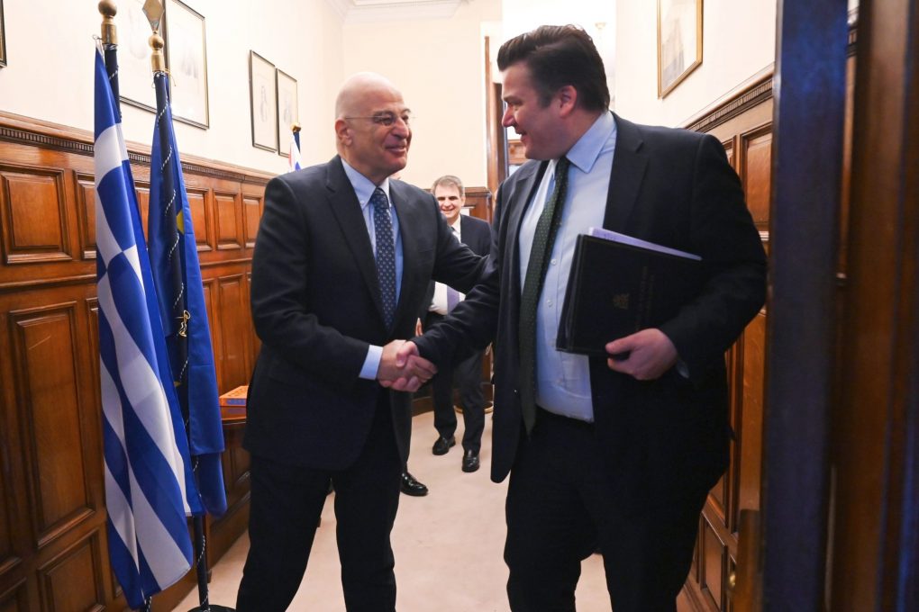 Συνάντηση ΥΕΘΑ Ν. Δένδια στο Λονδίνο με τον Υφυπουργό Άμυνας του ...