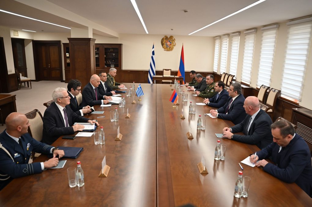 Επίσκεψη ΥΕΘΑ Νίκου Δένδια στην Αρμενία - Ελληνική Δημοκρατία Υπουργείο ...