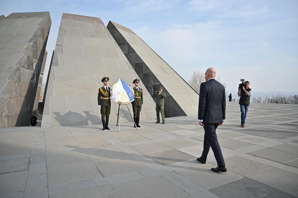 Minister of National Defence Nikos Dendias Visits Armenia - Hellenic ...