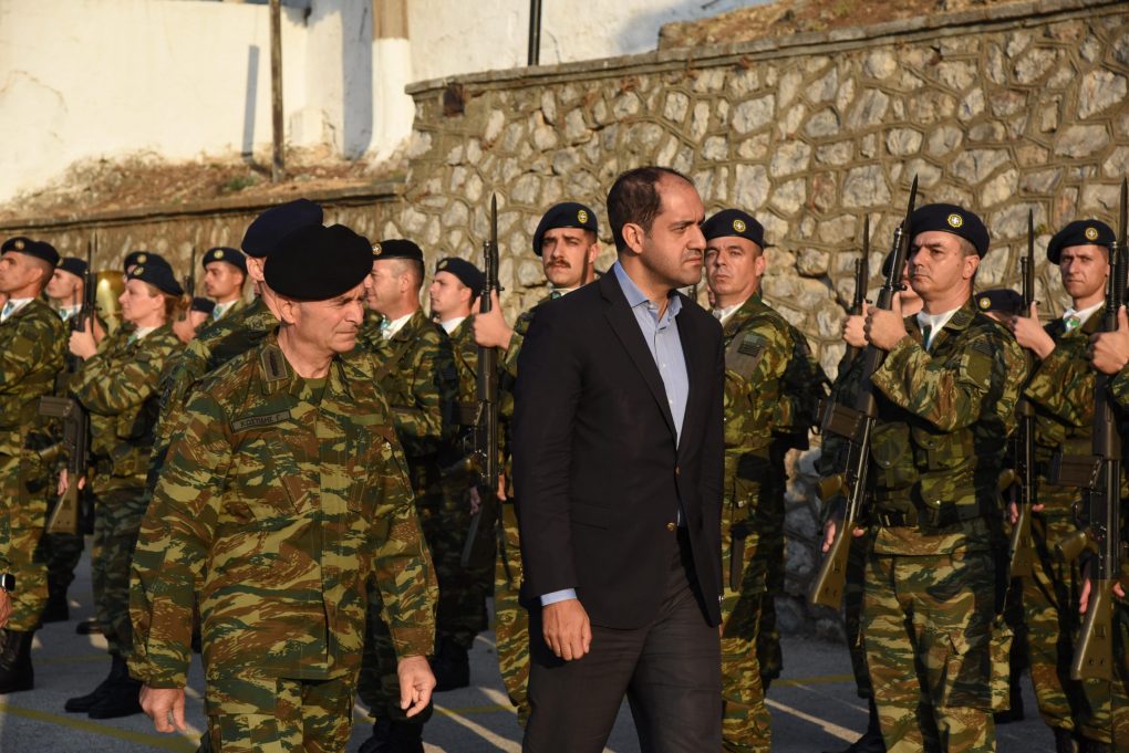 Επίσκεψη ΥΦΕΘΑ Γιάννη Κεφαλογιάννη στο 15o Σύνταγμα Πεζικού και το ...