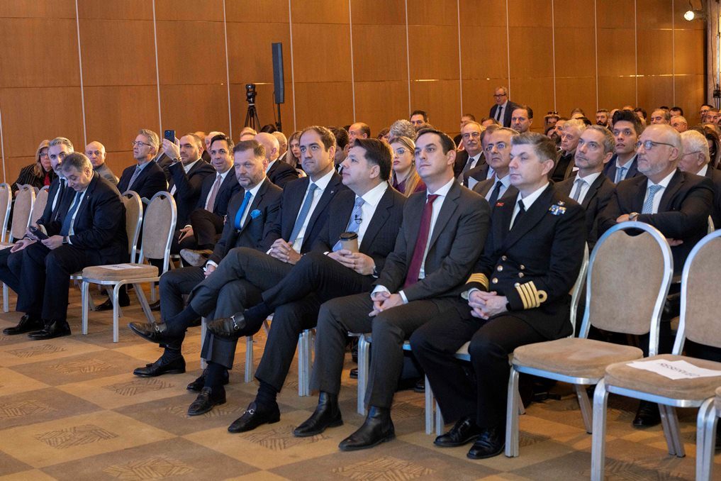 Defence Minister Nikolaos Panagiotopoulos meets Egypt's Chief of Armed ...