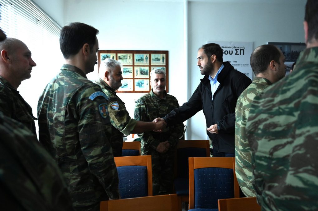 Defence Minister Nikolaos Panagiotopoulos meets Egypt's Chief of Armed ...