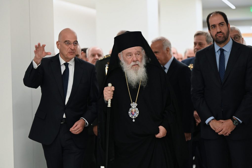 Παρουσία ΥΕΘΑ Νίκου Δένδια στα εγκαίνια της ανακαινισμένης Κυρίας ...