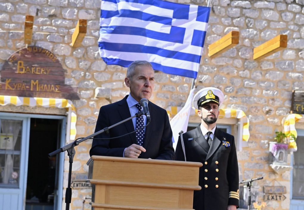 Deputy Minister of National Defence Thanasis Davakis attends ...