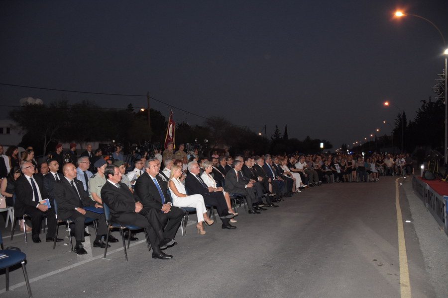 Χαιρετισμός ΥΕΘΑ Πάνου Καμμένου στην τελετή αποκαλυπτηρίων του ...