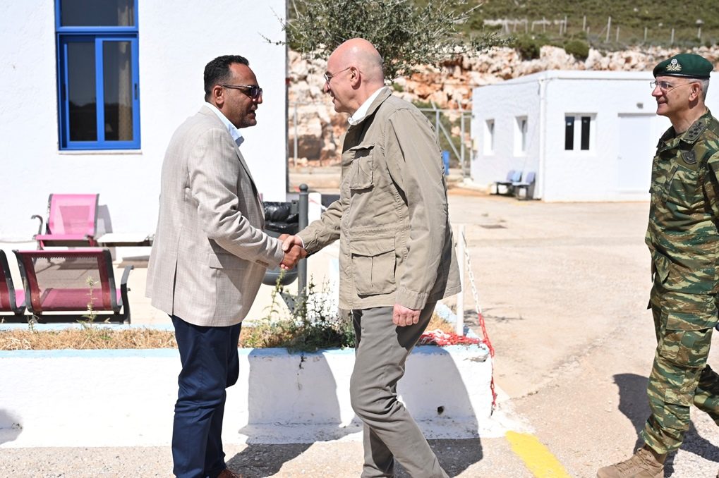 Visit of the Minister of National Defence Nikos Dendias to the ...