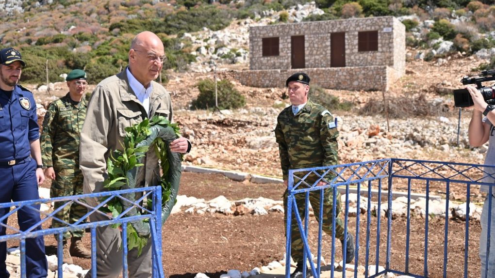 Visit of the Minister of National Defence Nikos Dendias to the ...