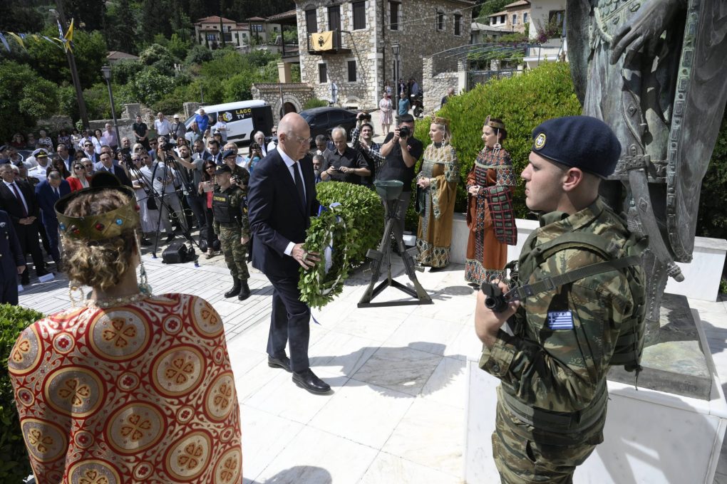 Παρουσία ΥΕΘΑ Ν. Δένδια στις εκδηλώσεις μνήμης «Παλαιολόγεια 2025 ...