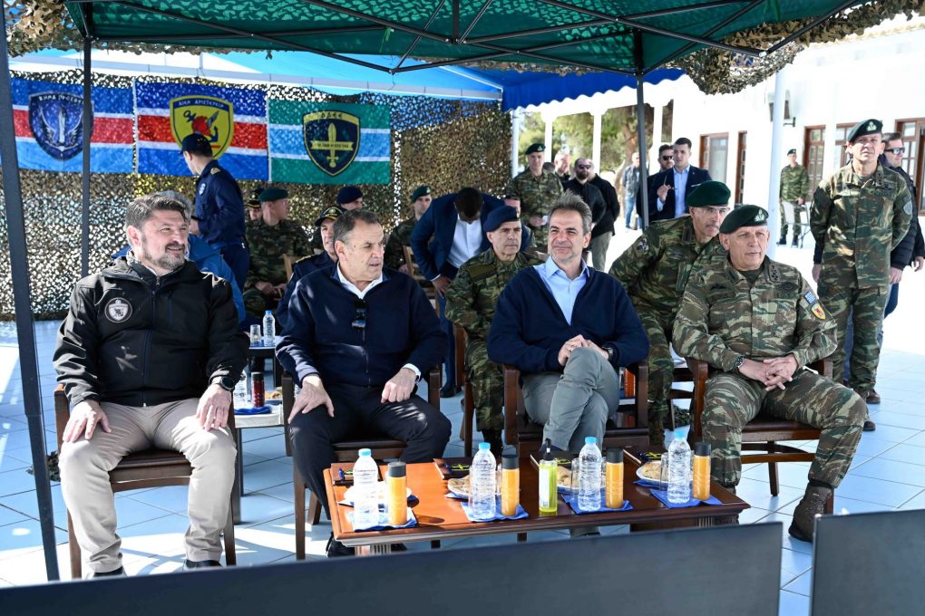 Παρουσία ΥΕΘΑ Νικόλαου Παναγιωτόπουλου & ΥΦΕΘΑ Νικόλαου Χαρδαλιά κατά ...