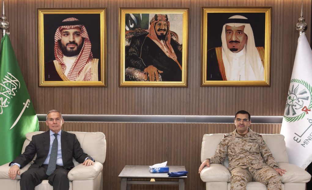 Deputy Minister of National Defence Thanasis Davakis Visits Saudi ...
