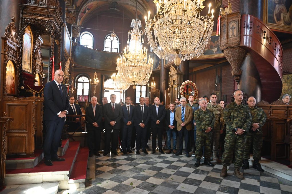 Επίσκεψη Υπουργού Εθνικής Άμυνας Νίκου Δένδια στη Λέσβο - Ελληνική ...