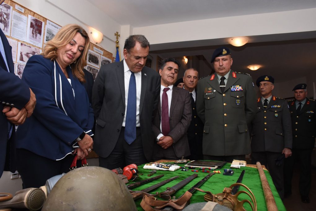 Παρουσία του ΥΕΘΑ Νικολάου Παναγιωτοπούλου στην Τοπική Κοινότητα ...