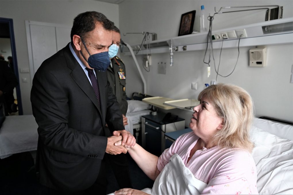 Επίσκεψη ΥΕΘΑ Νικόλαου Παναγιωτόπουλου στο Ναυτικό Νοσοκομείο Αθηνών ...