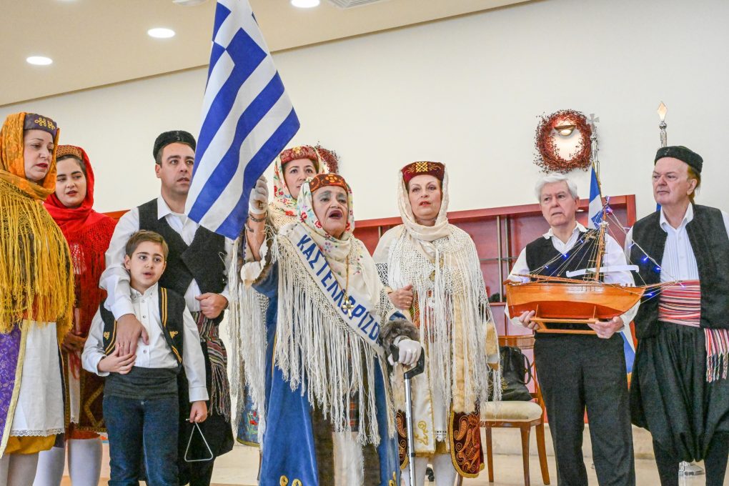 Ο ΥΕΘΑ Νικόλαος Παναγιωτόπουλος και ο ΥΦΕΘΑ Νικόλαος Χαρδαλιάς ...