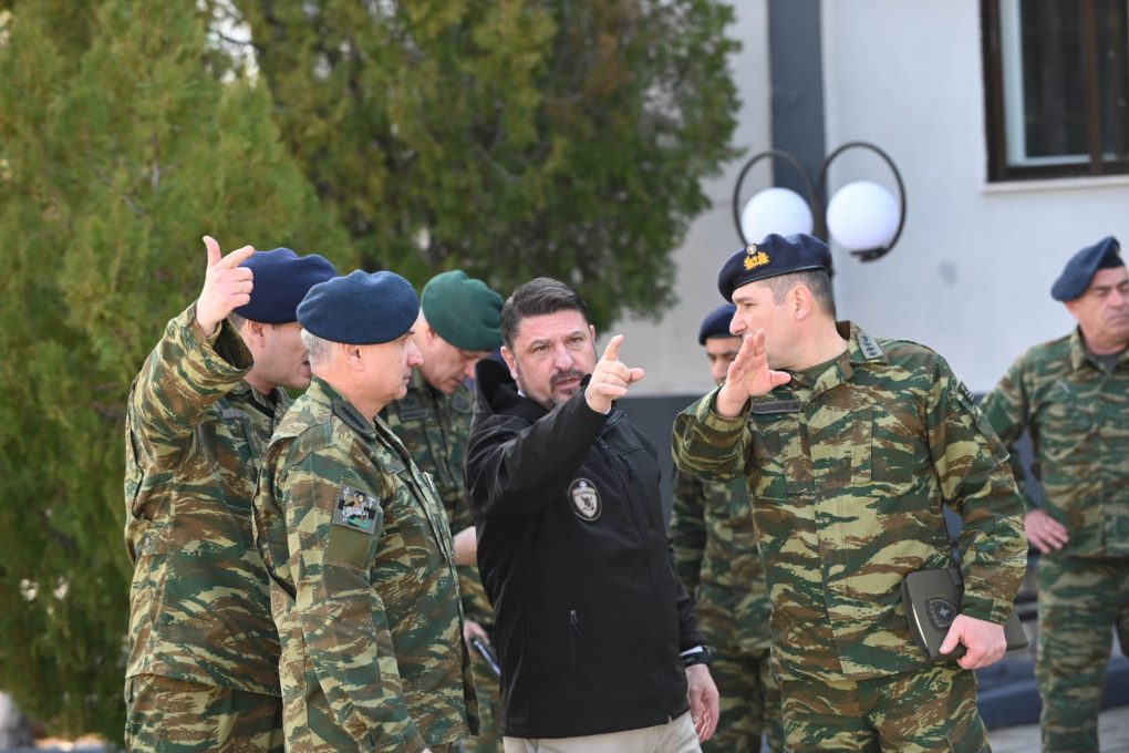 Ο ΥΦΕΘΑ Νικόλαος Χαρδαλιάς σε Σχηματισμούς και Μονάδες του Στρατού ...