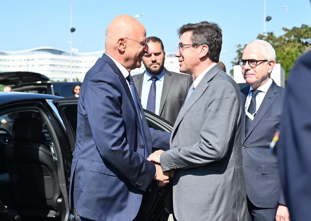 Παρουσία ΥΕΘΑ Νίκου Δένδια στην τελετή καθέλκυσης της Φ/Γ «ΝΕΑΡΧΟΣ ...