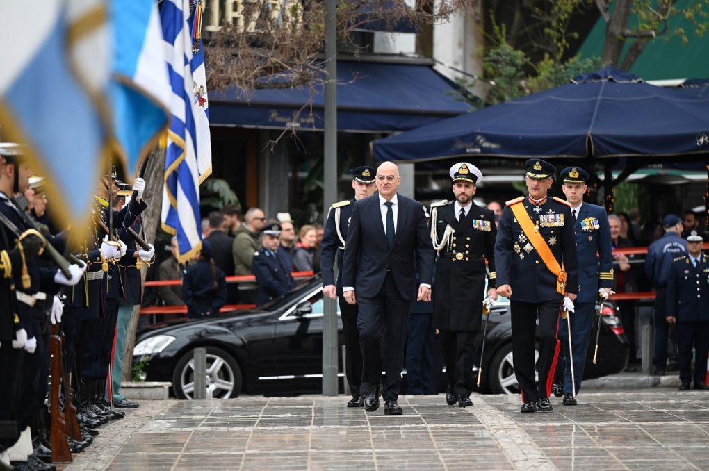 Παρουσία ΥΕΘΑ Ν. Δένδια στην παρέλαση για την Εθνική Επέτειο της 25ης ...