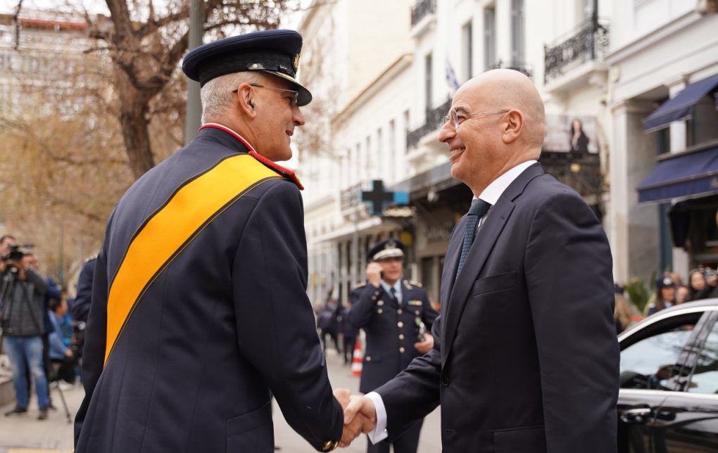 Παρουσία ΥΕΘΑ Ν. Δένδια στην παρέλαση για την Εθνική Επέτειο της 25ης ...