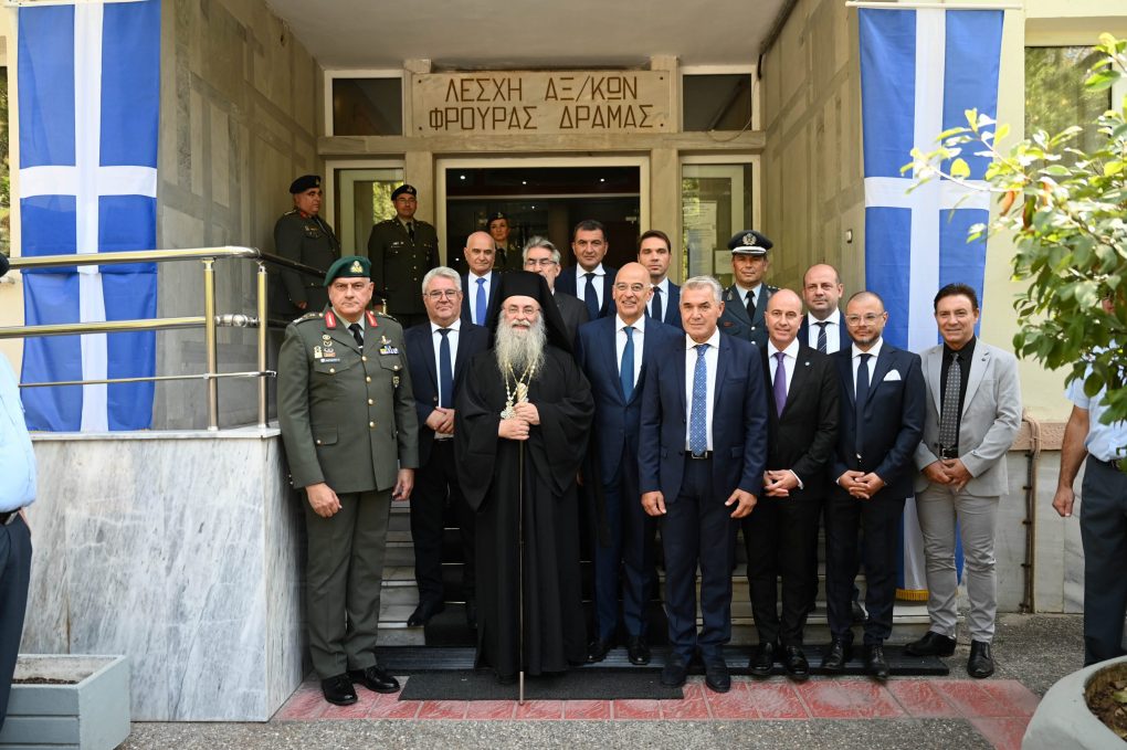 Παρουσία ΥΕΘΑ Ν. Δένδια στις τελετές στη Δράμα για την 82η επέτειο της ...