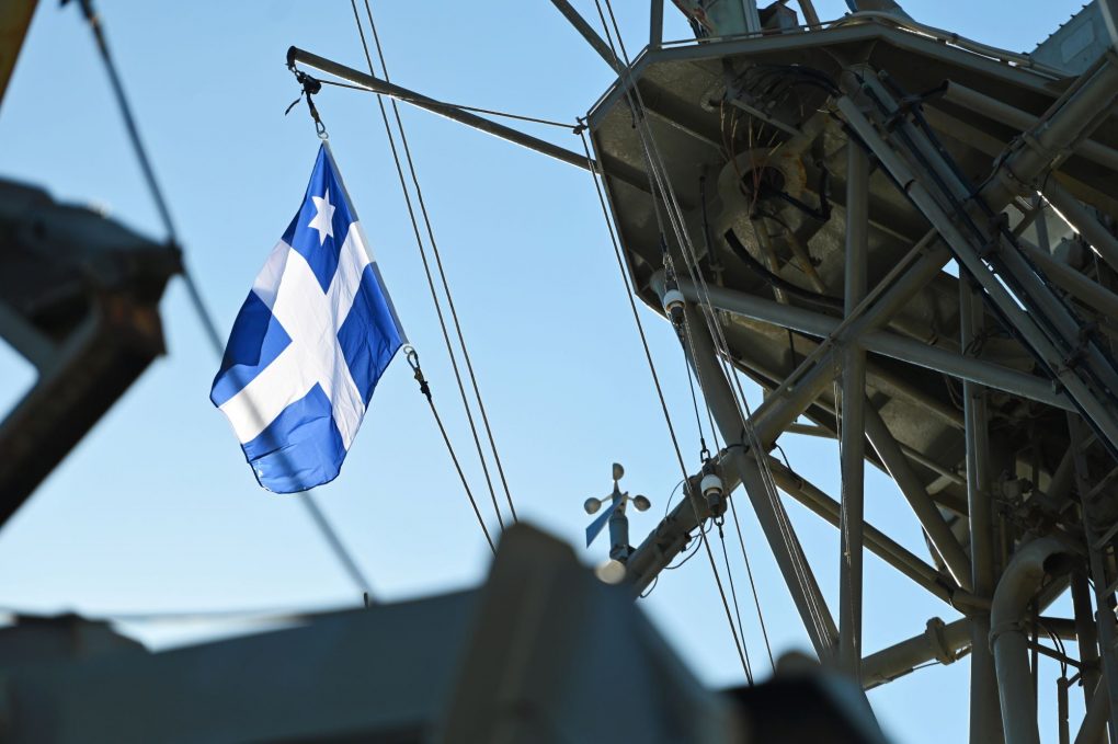 Επίσκεψη ΥΕΘΑ Νίκου Δένδια στην Φ/Γ «ΣΠΕΤΣΑΙ» πριν τον απόπλου της ...
