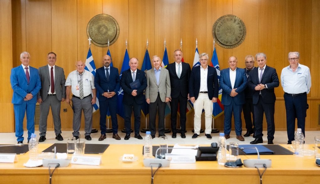 Συνάντηση ΥΦΕΘΑ Θανάση Δαβάκη με την Περιφερειακή Ένωση Δήμων Δυτικής ...