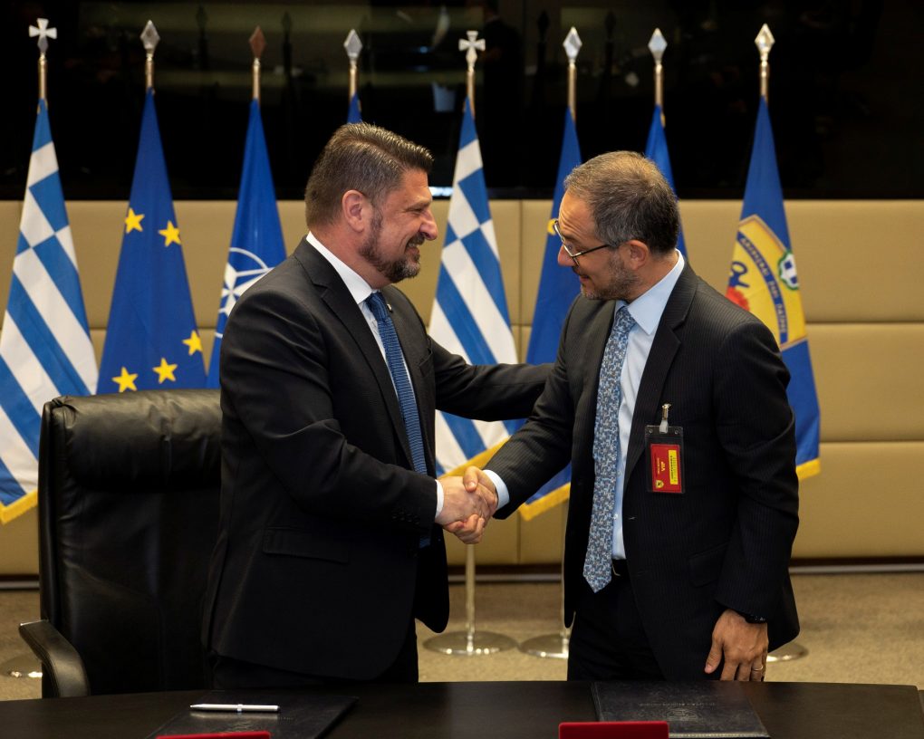 Υπογραφή Μνημονίου Συνεργασίας μεταξύ Υπουργείου Εθνικής Άμυνας και ...