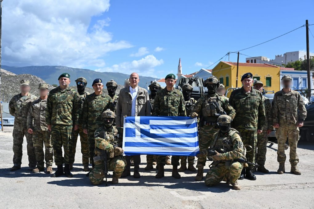 Επίσκεψη ΥΕΘΑ Νίκου Δένδια την Κυριακή του Πάσχα στο ΤΠΚ «Κρυσταλλίδης ...