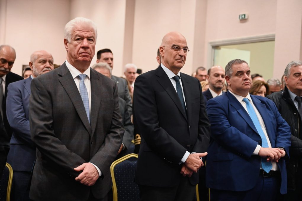 Παρουσία ΥΕΘΑ Νίκου Δένδια στα εγκαίνια της νέας έδρας της Περιφέρειας ...