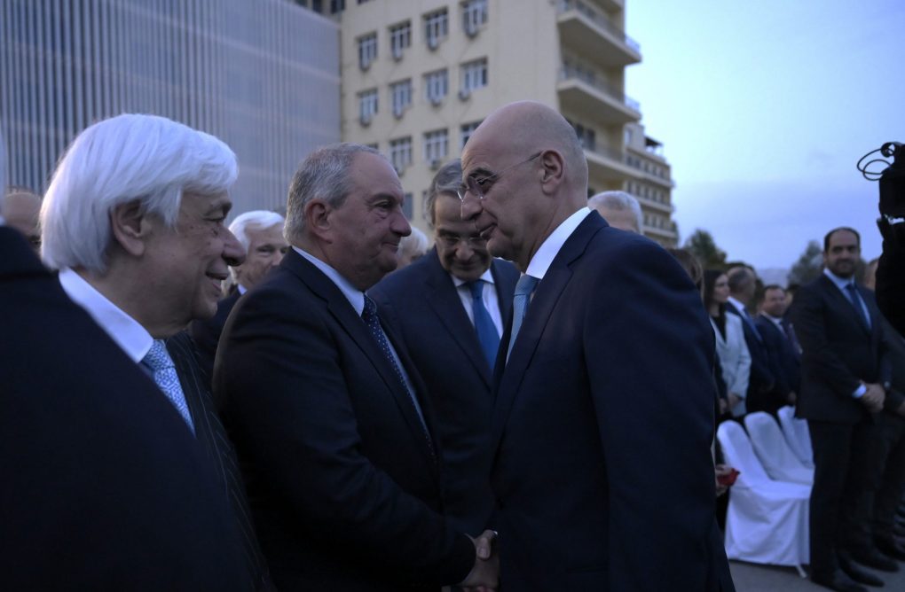 Παρουσία ΥΕΘΑ Νίκου Δένδια στην τελετή αποκαλυπτηρίων της Κιβωτού ...