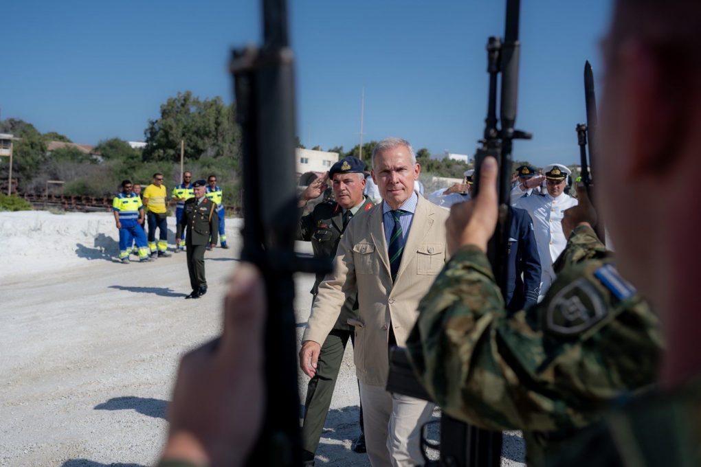 Παρουσία ΥΦΕΘΑ Θανάση Δαβάκη στην επετειακή εκδήλωση στο Γυαλί της ...