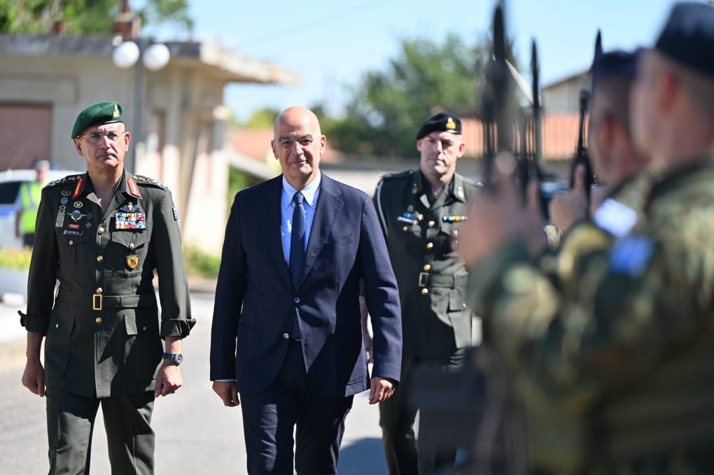 Παρουσία ΥΕΘΑ Νίκου Δένδια στα αποκαλυπτήρια Μνημείου Πεσόντων στη Μάχη ...