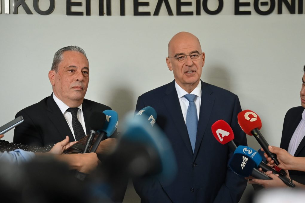 Επίσκεψη ΥΕΘΑ Ν. Δένδια στην Κύπρο όπου έγινε δεκτός από τον Πρόεδρο ...