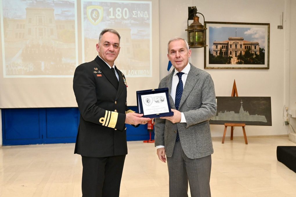 Παρουσία ΥΦΕΘΑ Θανάση Δαβάκη στην επετειακή εκδήλωση για τα 180 χρόνια ...