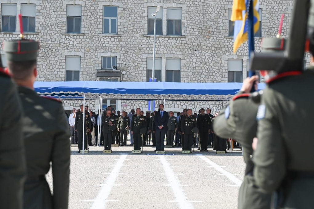 Απονομή πτυχίων από τον ΥΦΕΘΑ Γιάννη Κεφαλογιάννη στην Ορκωμοσία ...