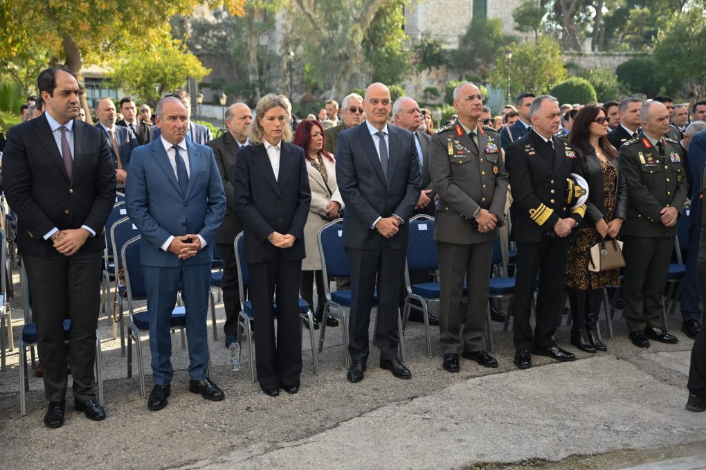 Παρουσία ΥΕΘΑ Ν. Δένδια στα εγκαίνια του Προσομοιωτή Ναυτιλίας της ...