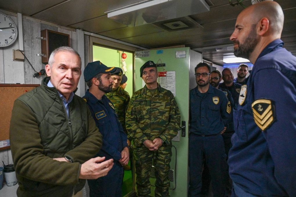 Περιοδεία ΥΦΕΘΑ Θανάση Δαβάκη σε Μονάδες και Επιτηρητικά Φυλάκια της ...